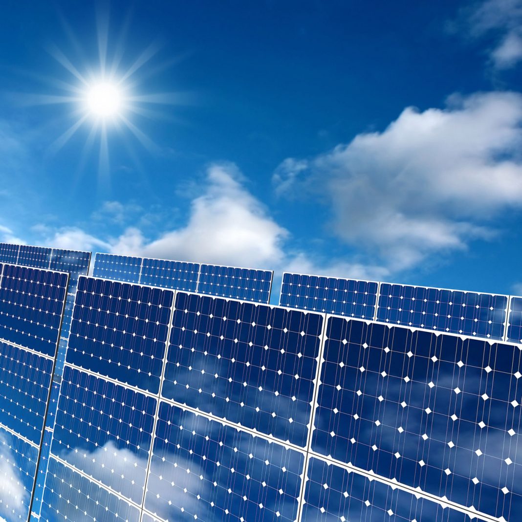 Cuánto tiempo duran los paneles solares - Aproximadamente 35 años